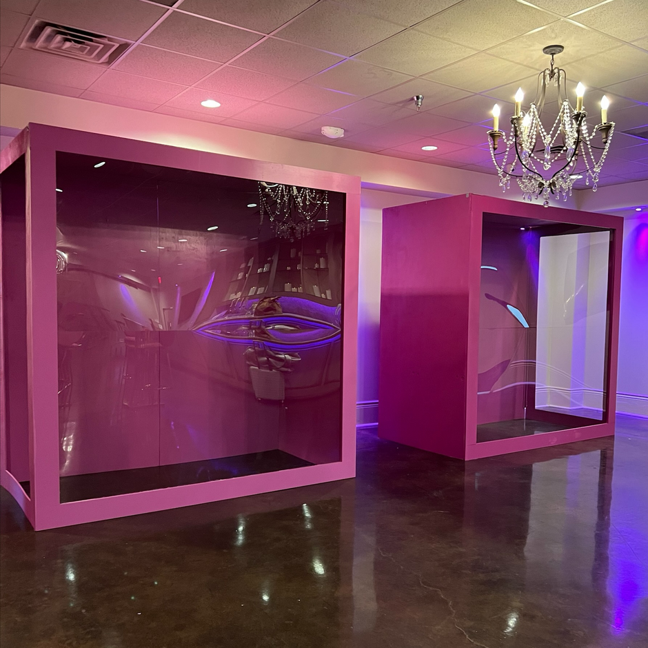 Decoration Props – LUX EVENT RENTALS